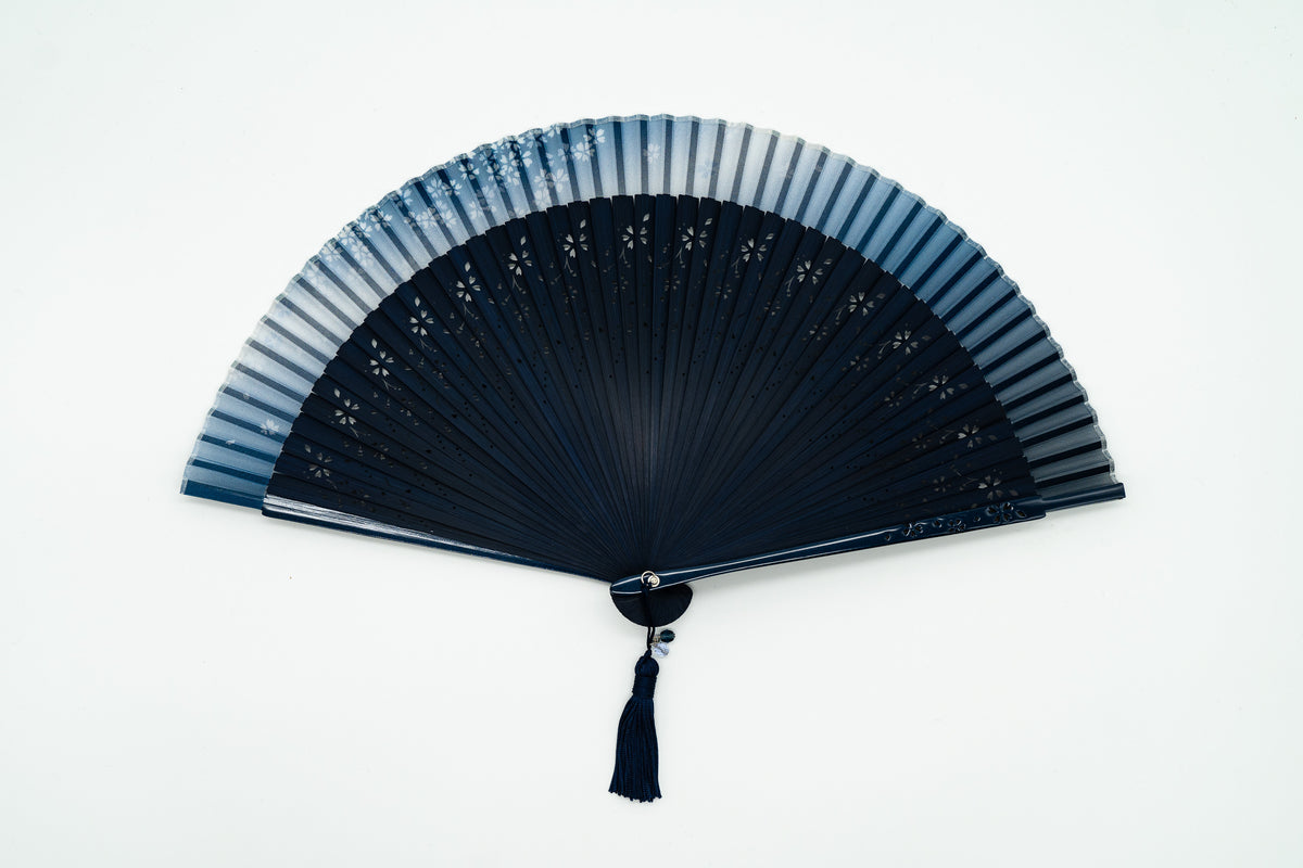 Sakuramai (1372S) [FOLDING FAN CASE INCLUDED in a high-grade paulownia ...