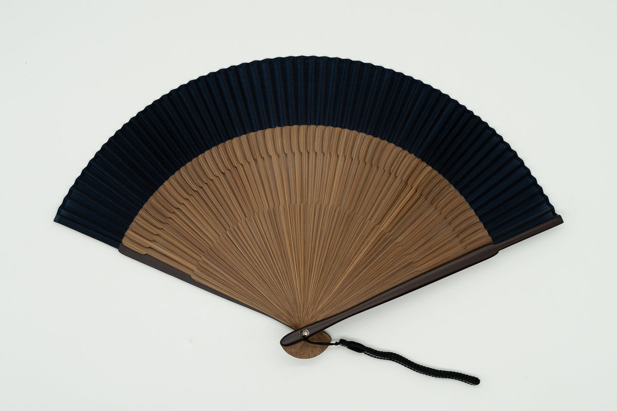 [Comes with a folding fan case and a high-quality paulownia box] Ryoga ...